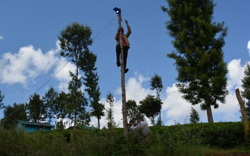 Accelerating access to electricity in rural Kenya through the Magiro ...